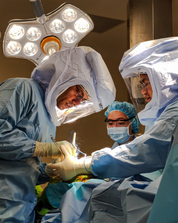 SJMC - Malaysia's First Total Knee Replacement surgery